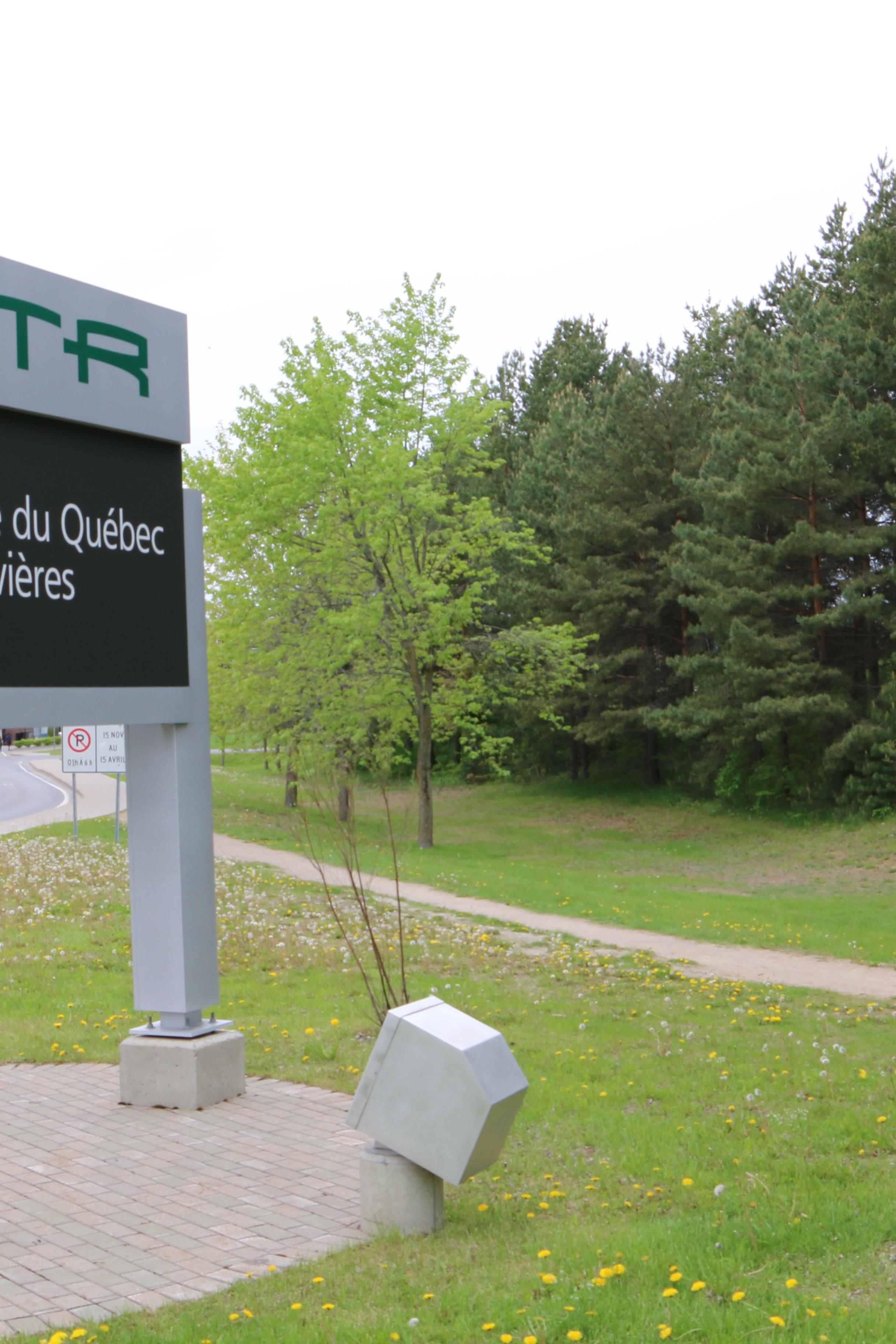 Un campus de l’UQTR sur le site de Fleur de Lys, J. Trudel explique ...