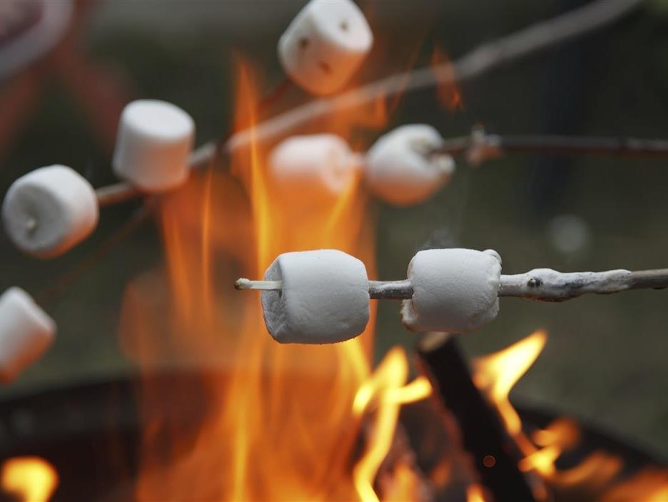 Des conseils pour faire un feu de camp en toute sécurité | OHdio ...