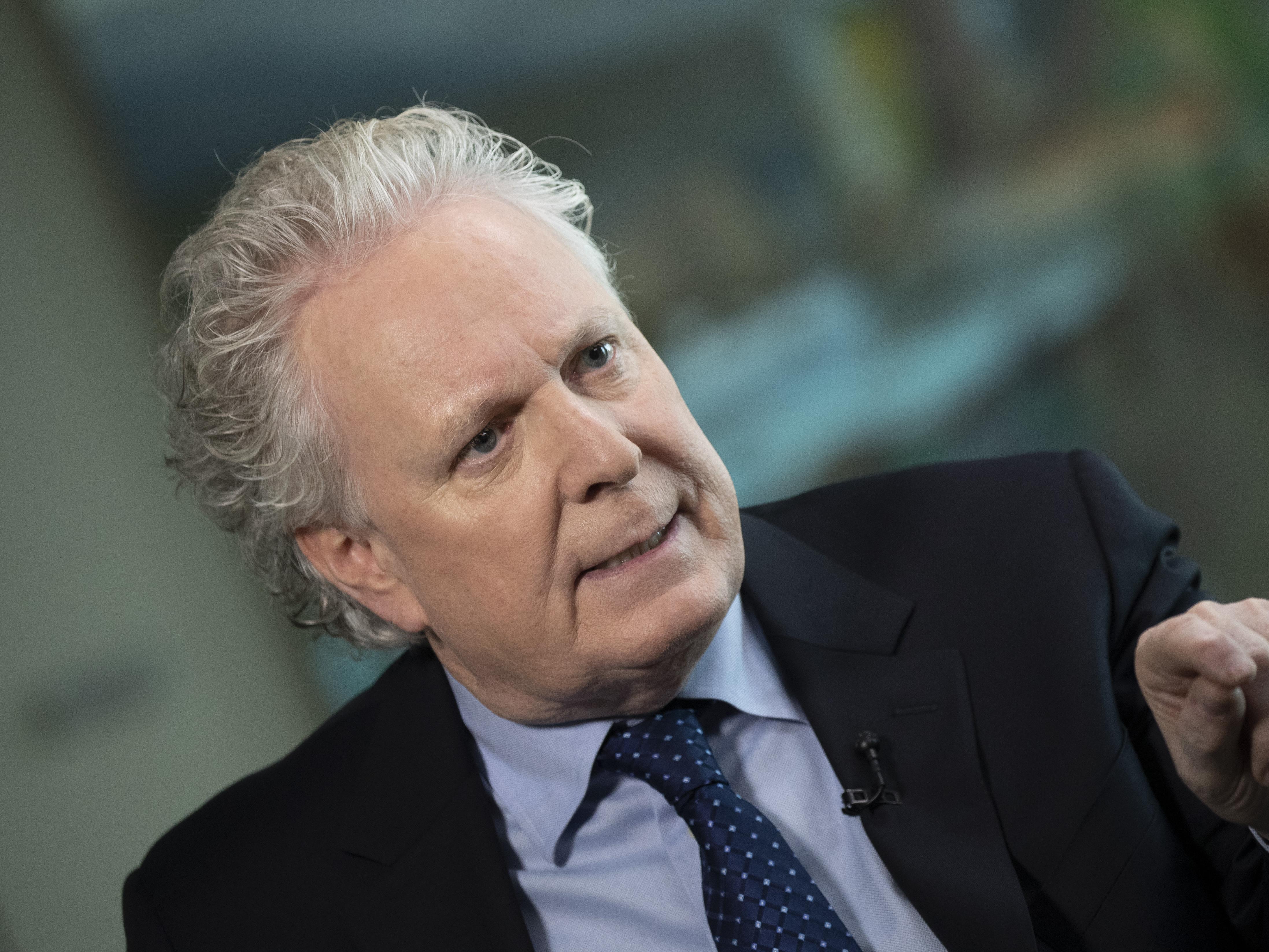 Jean Charest en visite au Saguenay-Lac-Saint-Jean | OHdio | Radio-Canada