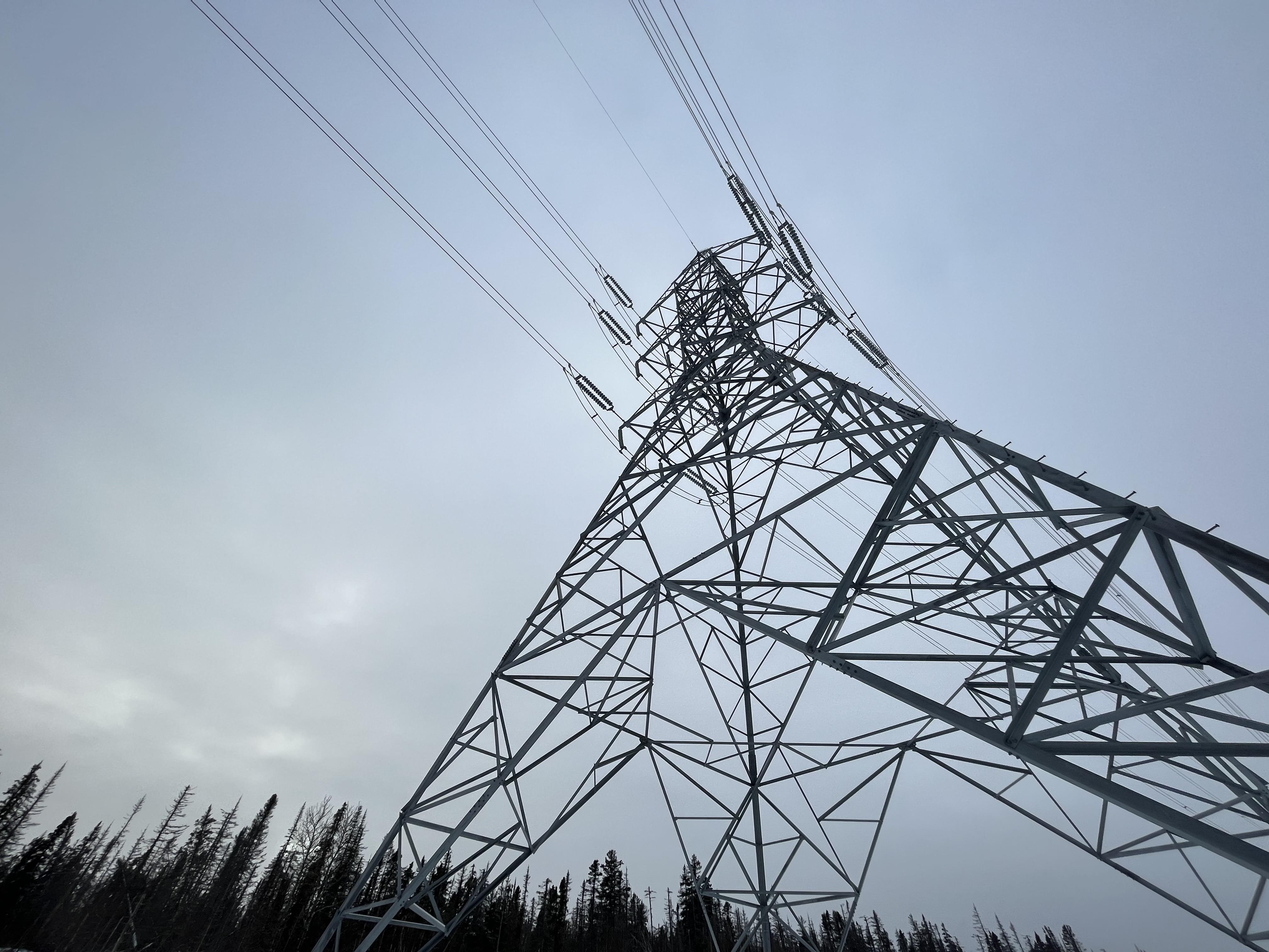 Un pompier raconte le sauvetage sur un pylône électrique à Saint-Pascal ...