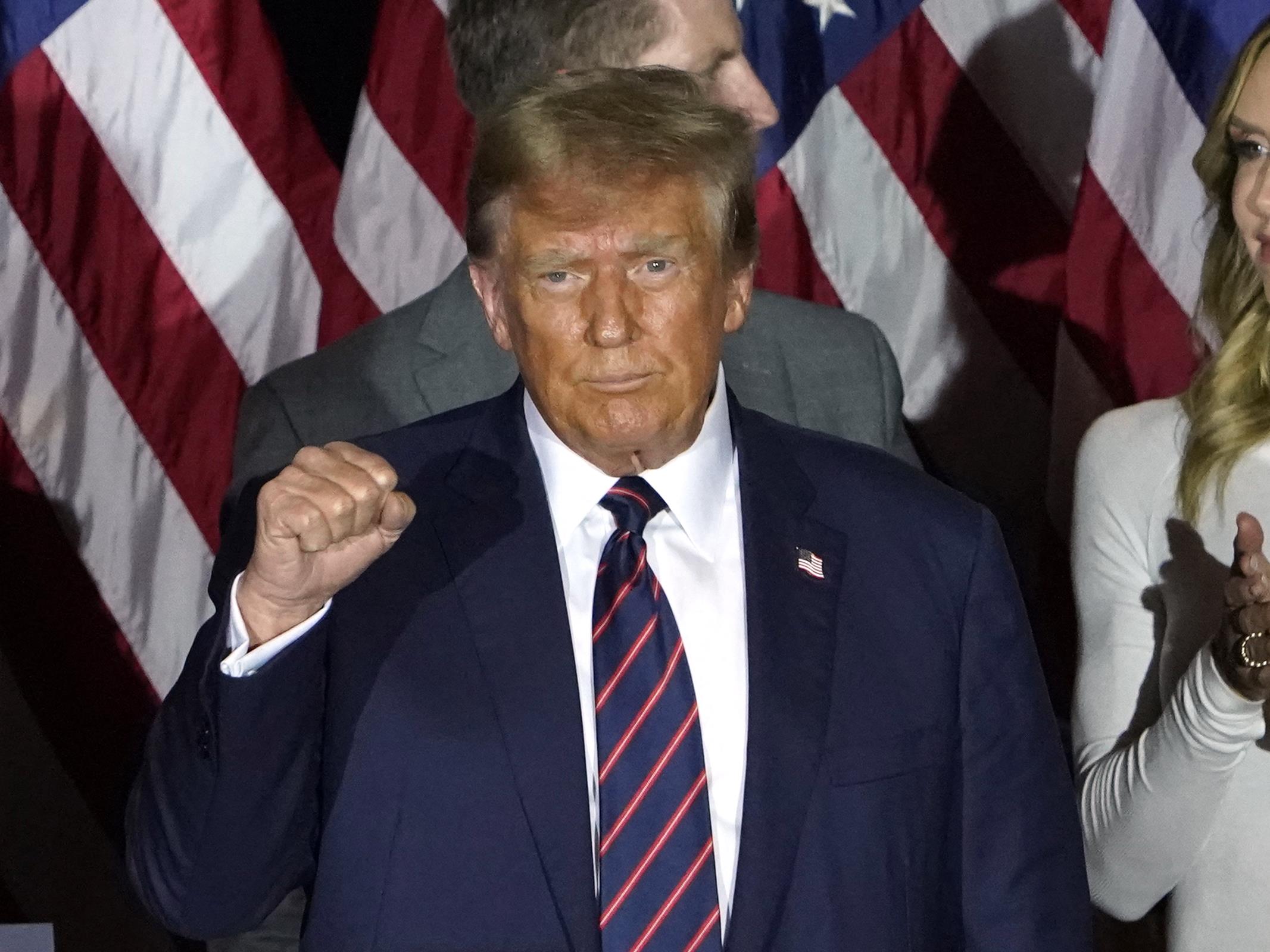 Comment les médias doivent-ils couvrir Donald Trump en 2024? | OHdio ...