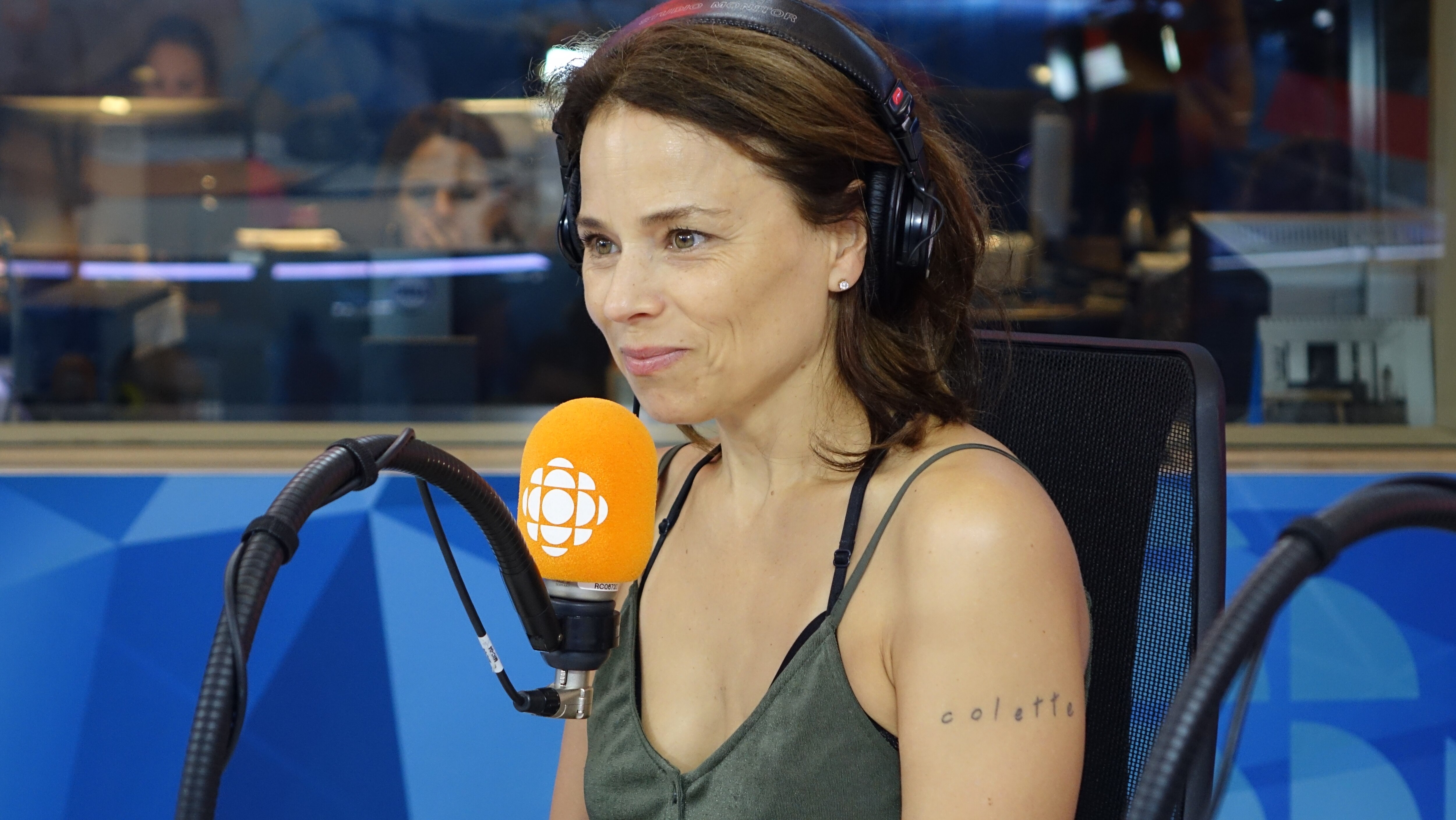 Suzanne Clément continue de faire sa marque en France avec Le rire de ...