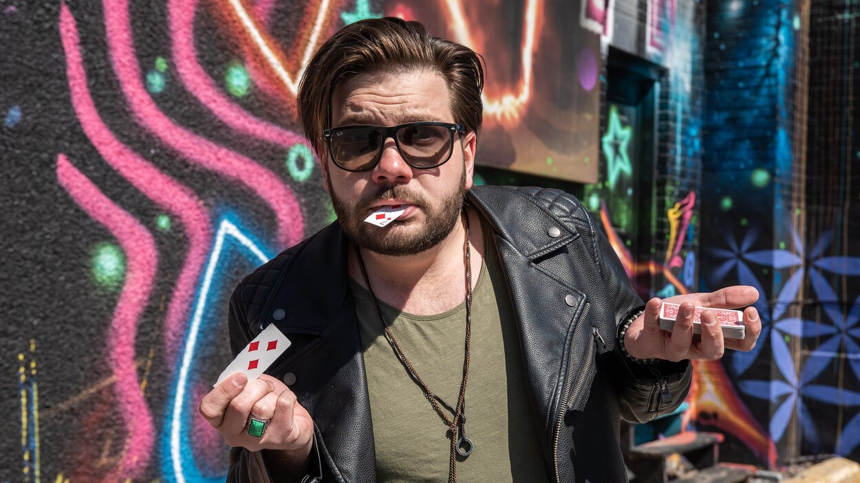 De Gatineau à la télé américaine : le rêve éveillé du magicien Alex ...