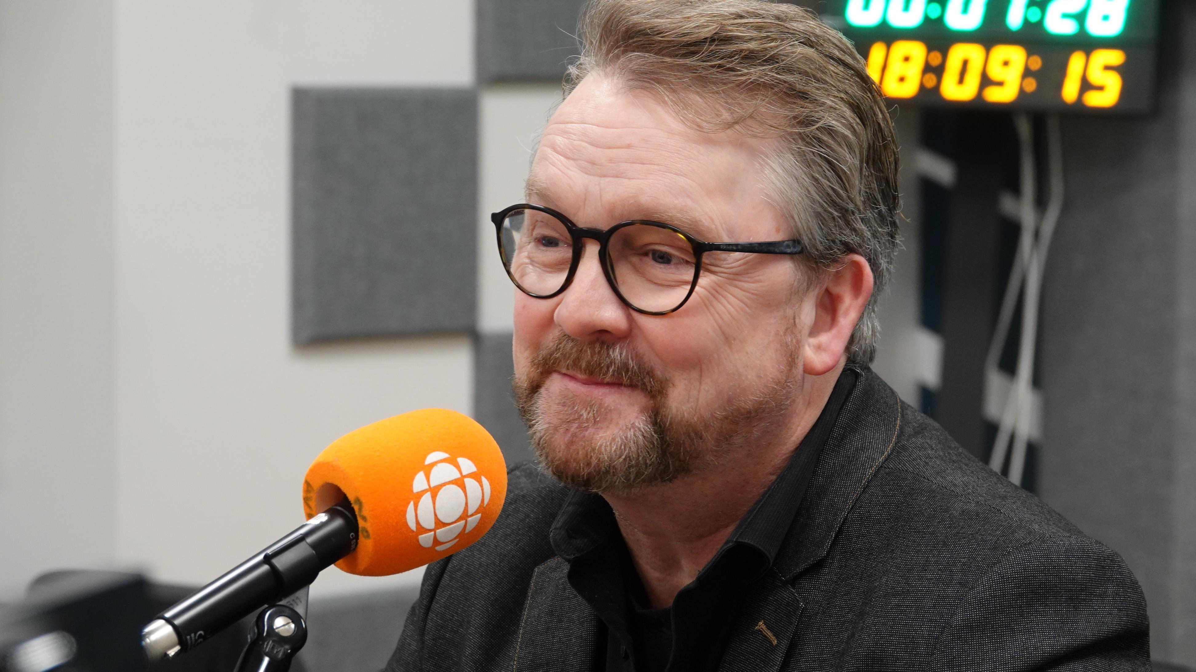 Luc LeBlanc répond aux Questions de l'heure | OHdio | Radio-Canada