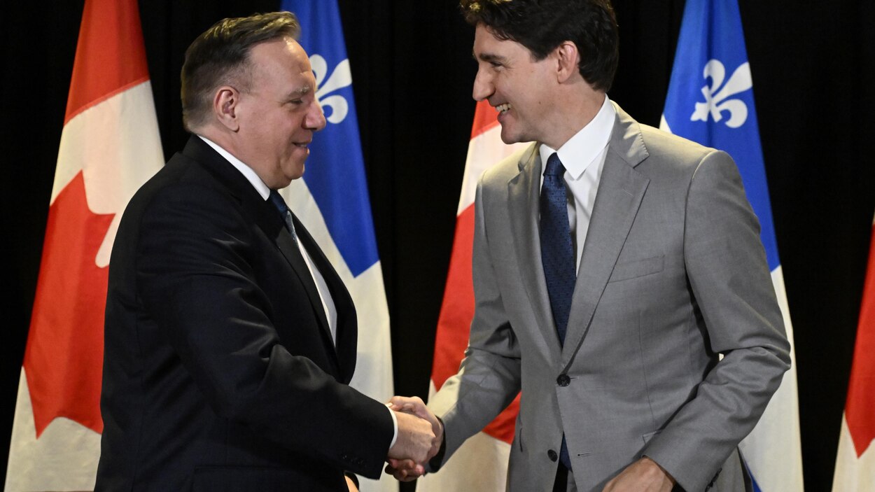 Le gouvernement Trudeau négocie pour garder des migrants derrière les ...