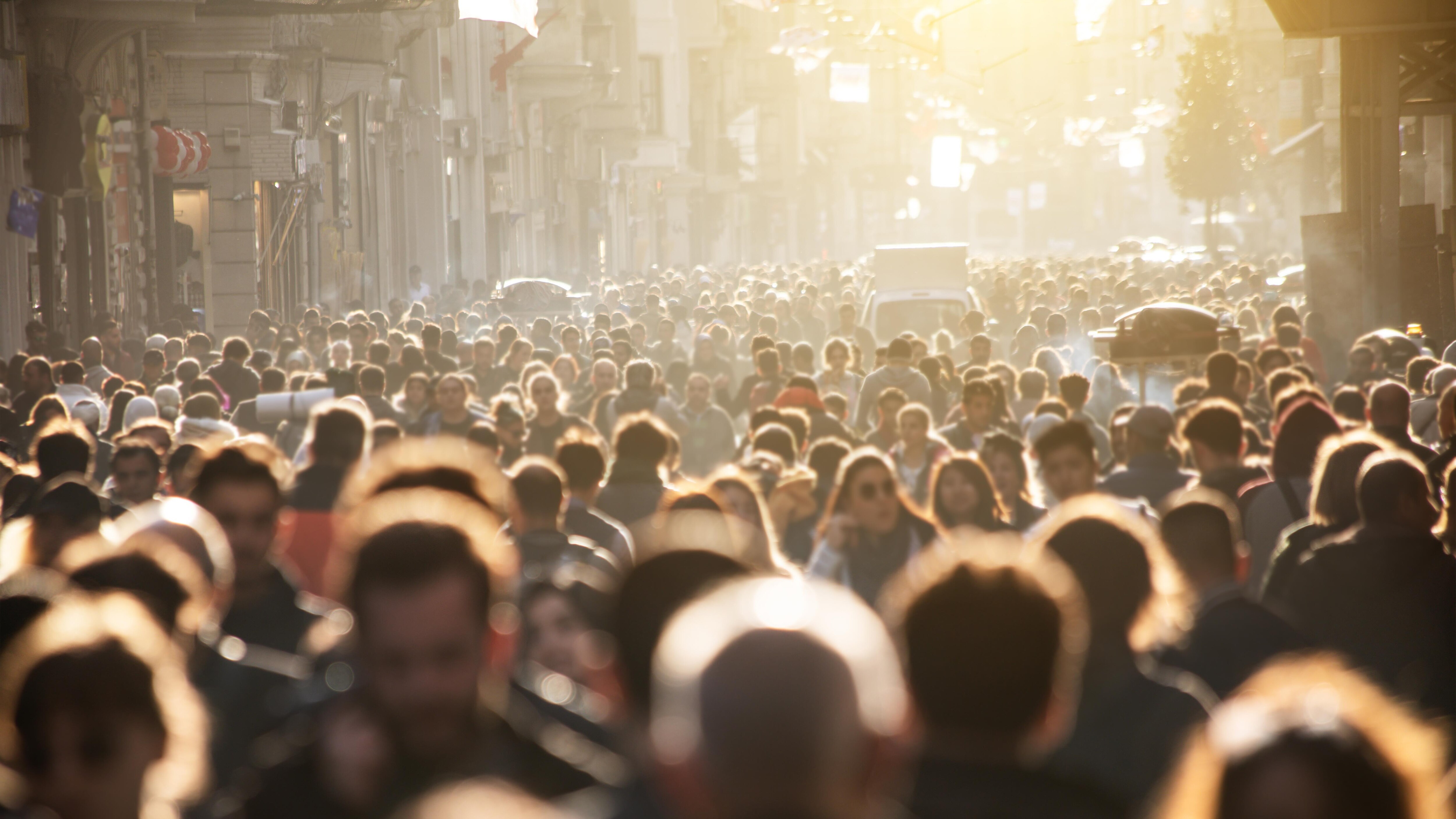 Huit milliards d'humains sur Terre | OHdio | Radio-Canada