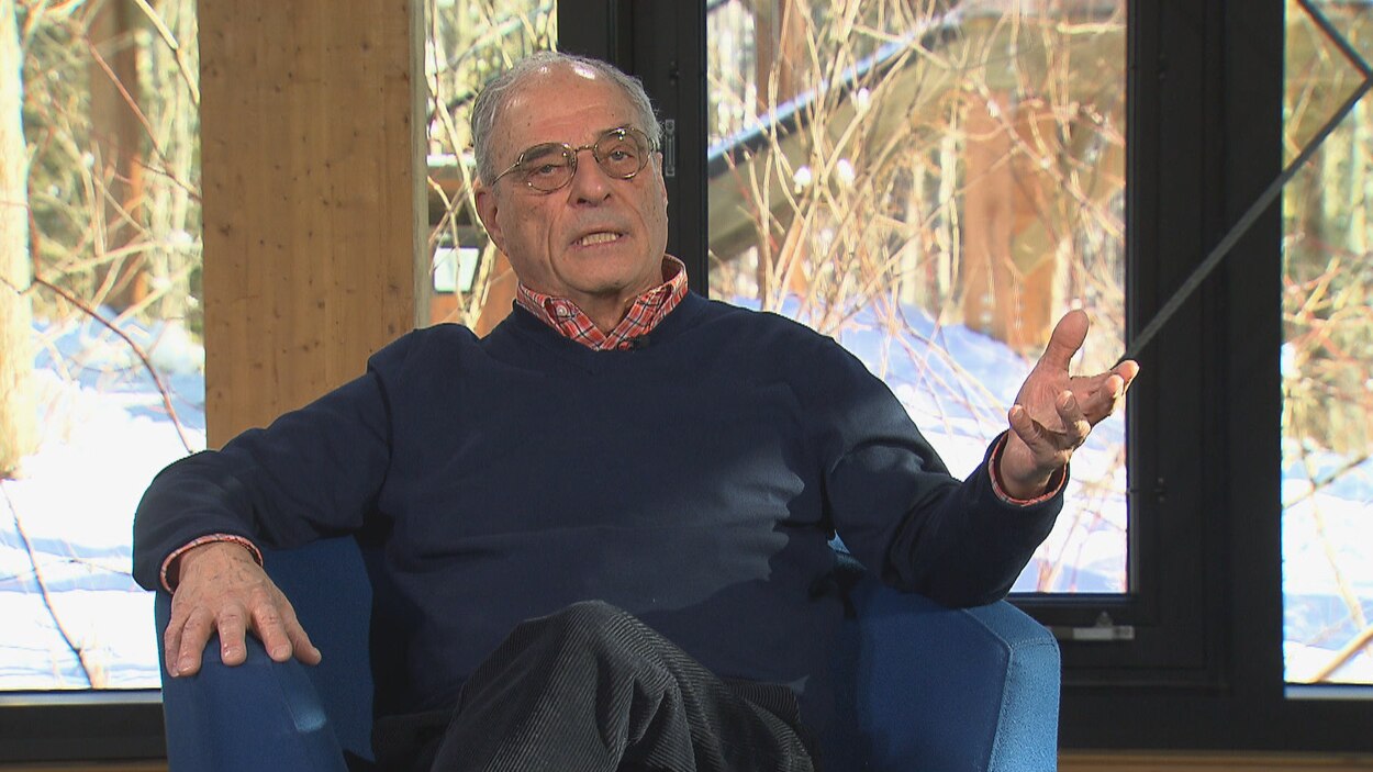 Les multiples combats de Robert Benoit | Radio-Canada
