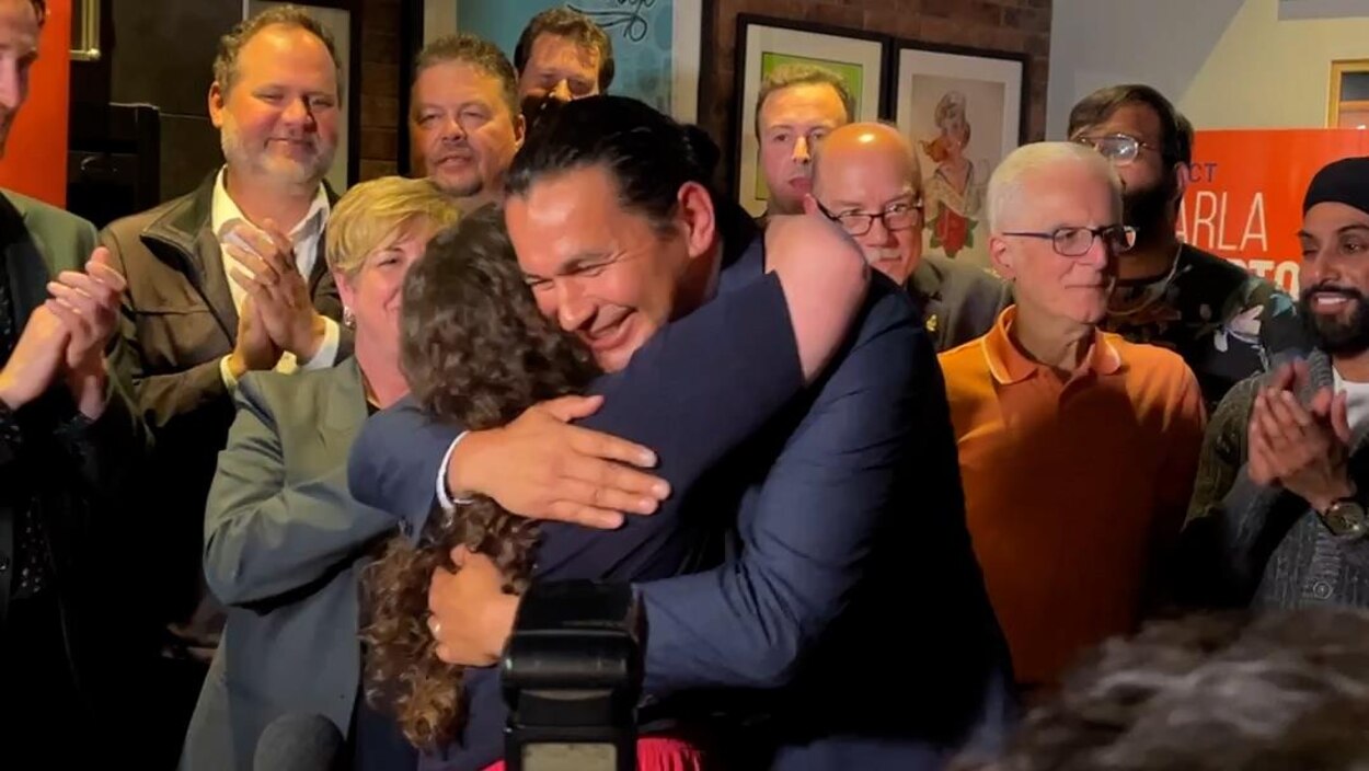 Une victoire historique du NPD dans la circonscription de Tuxedo | En ...