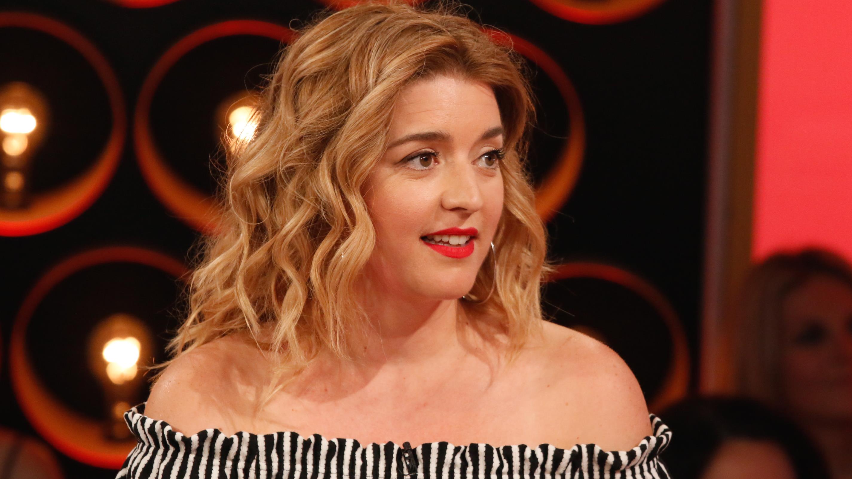 Marie-Ève Perron dans les deux langues officielles | OHdio | Radio-Canada