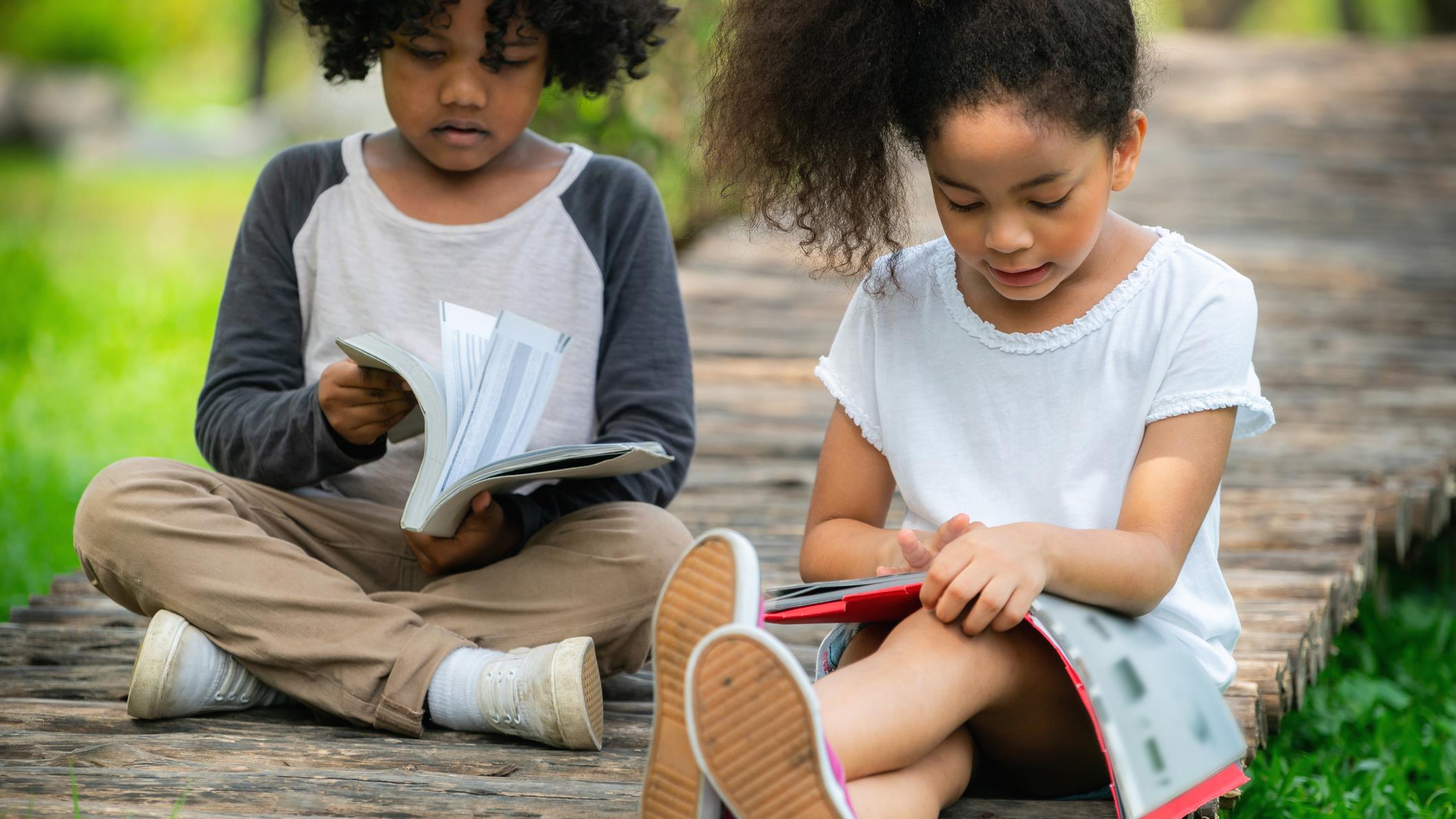 Comment donner le goût de la lecture à son enfant | OHdio | Radio-Canada