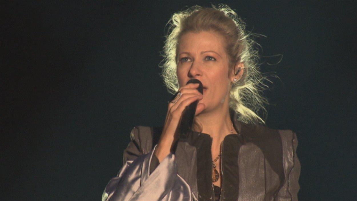 Brigitte M, une chanteuse au parcours atypique | Radio-Canada