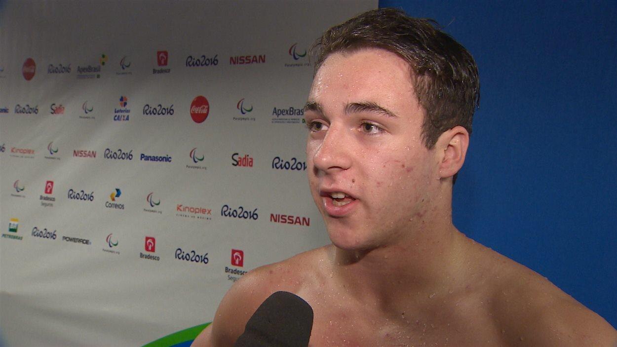 Entrevue avec James Leroux | Radio-Canada