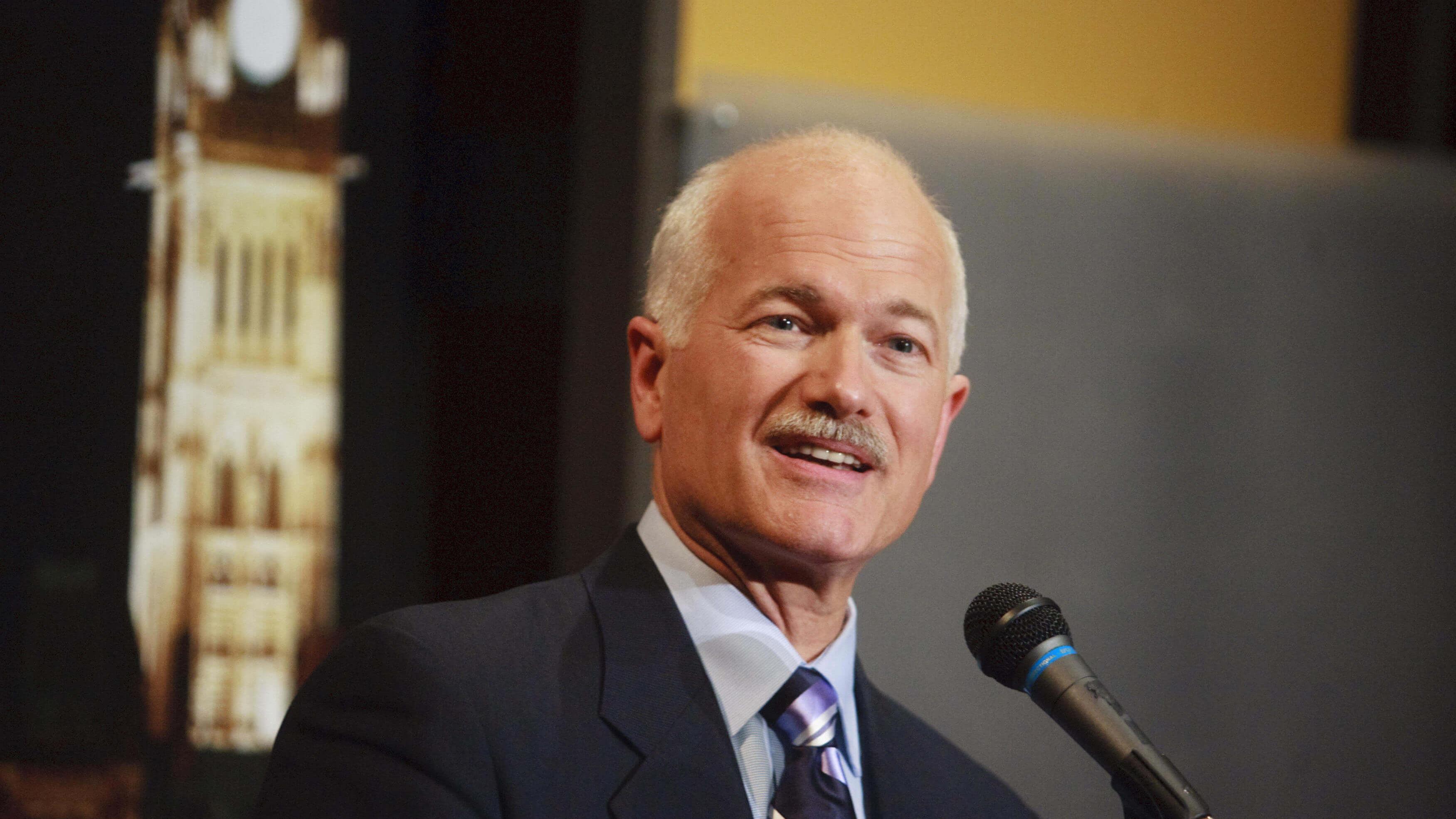 Les origines québécoises et politiques de Jack Layton | OHdio | Radio ...