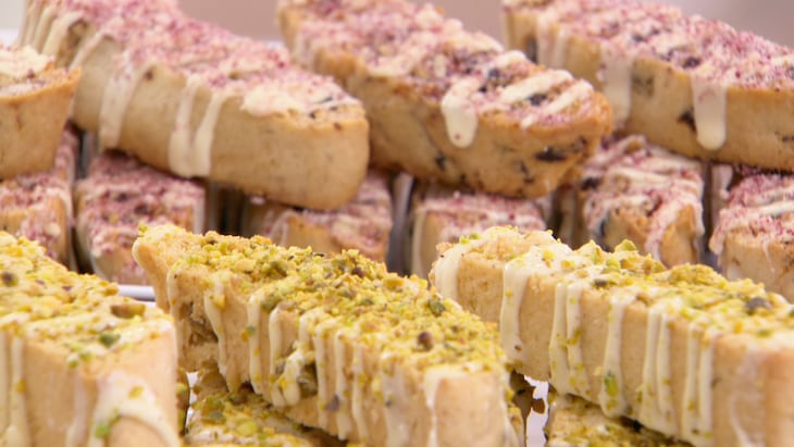 The Great Canadian Baking Show | Season 8 | CBC Gem