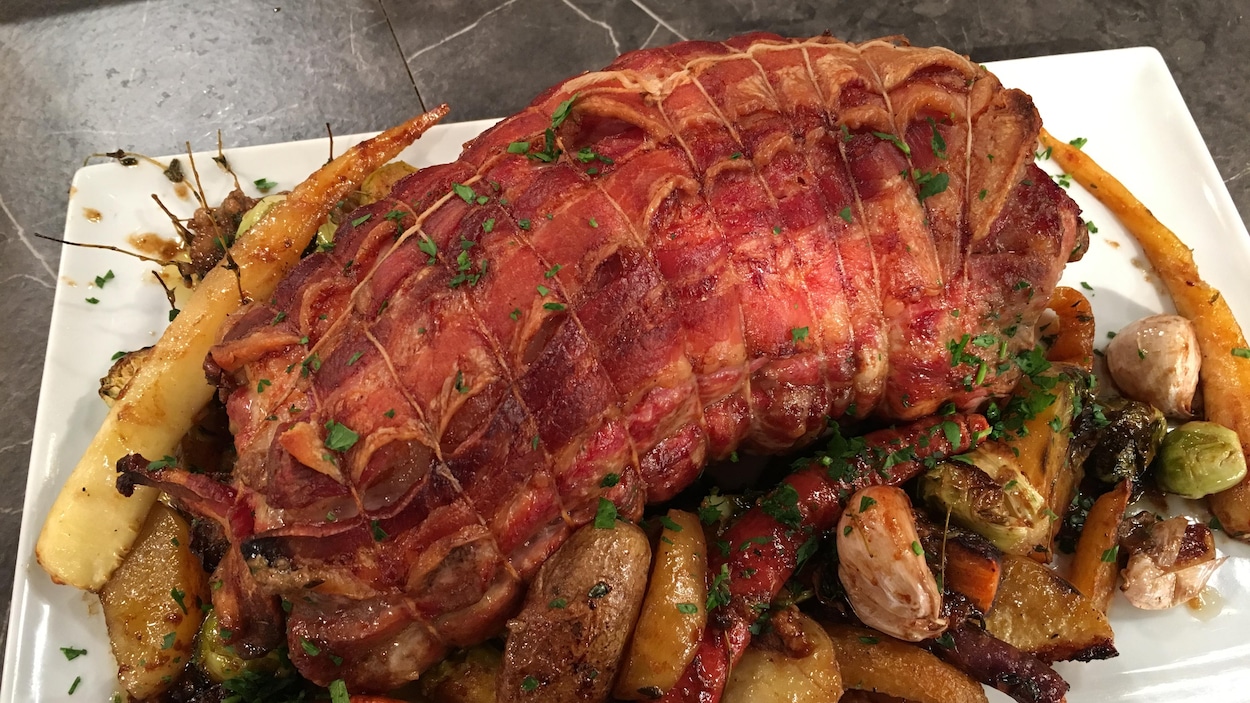 Rôti des beaux dimanches et légumes racines rôtis au four | Marina ...