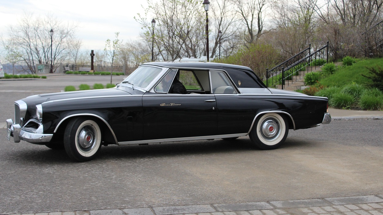 Studebaker GT Hawk 1962 | Viens-tu faire un tour? | ICI Radio-Canada.ca