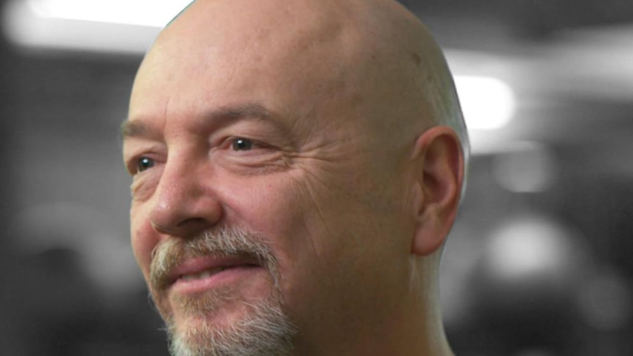 Scott Livingston : Entourage | ICI Radio-Canada.ca