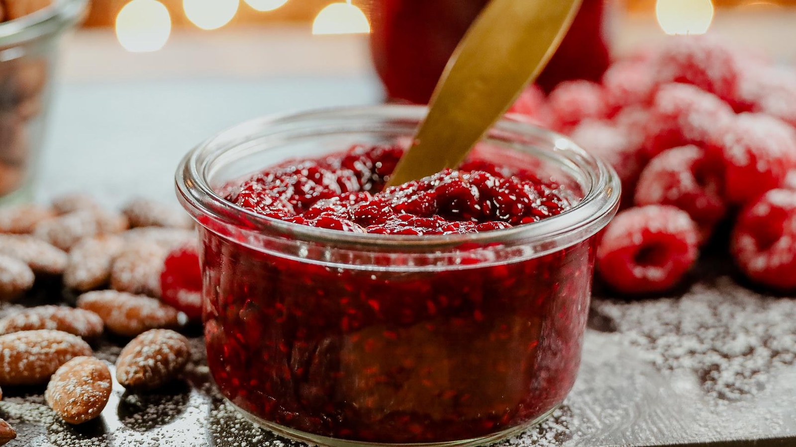 Confiture de framboises | 5 chefs dans ma cuisine | ICI Radio-Canada.ca