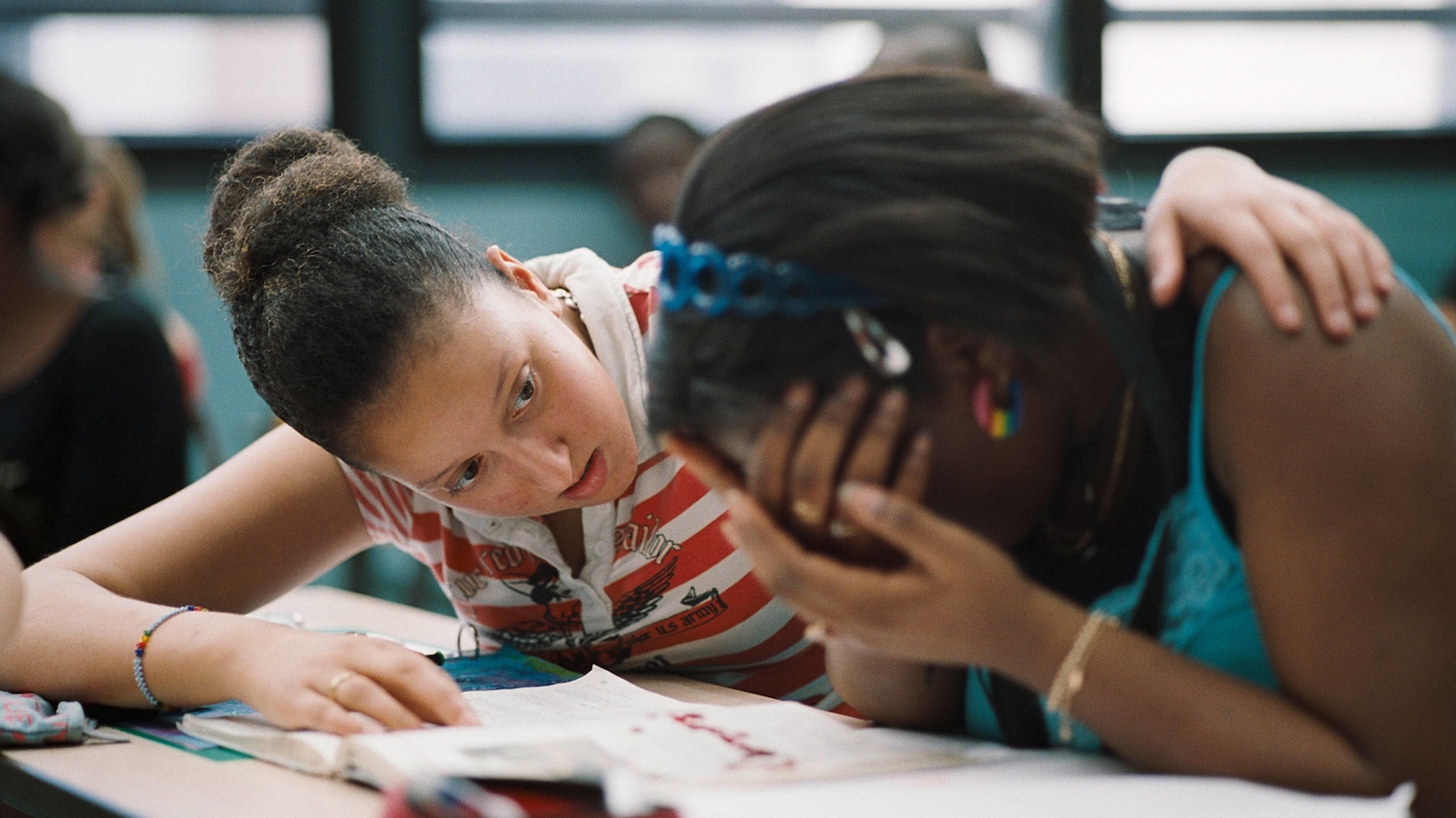 Entre les murs : tous et toutes à l’école! | ICI.Radio-Canada.ca