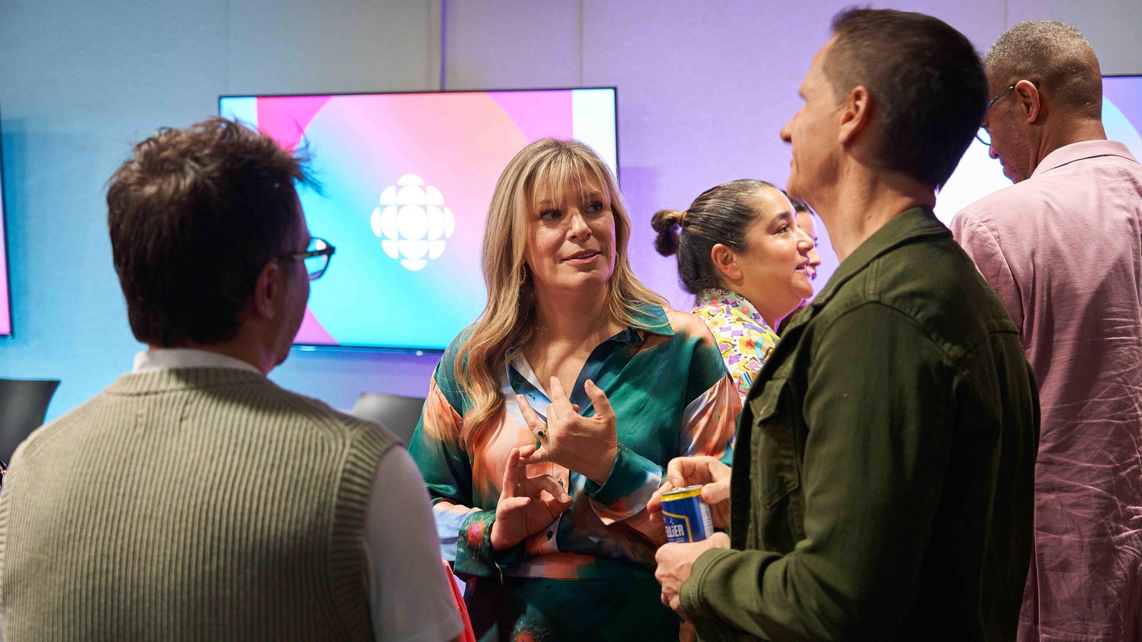 Les vedettes de la rentrée télé en photos | ICI.Radio-Canada.ca