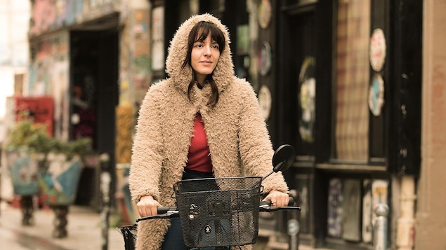 Les 10 pires vacheries subies par Emma Peeters | ICI.Radio-Canada.ca