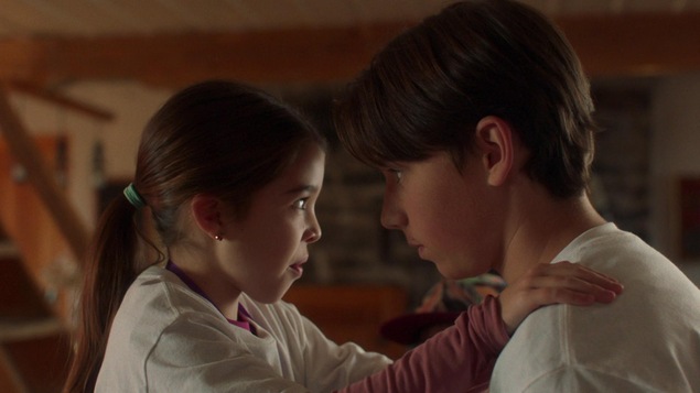 Video | Défense d'entrer | Épisode | Camp L | ICI Radio-Canada.ca Jeunesse