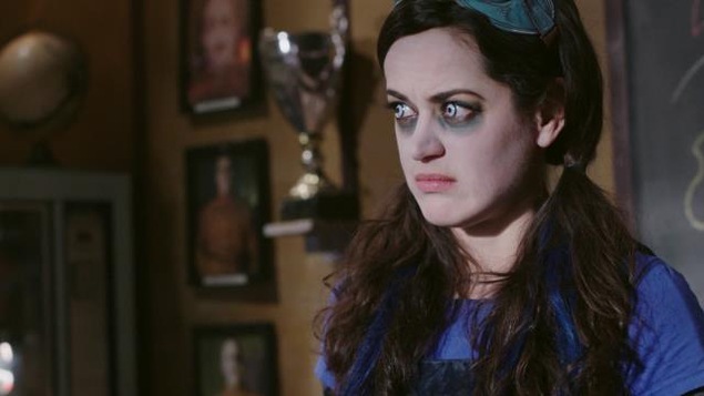 Video | Motel Monstre | Épisode | La vieille charogne | ICI Radio ...